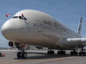 Etihad remplace l’A350 par le superjumbo A380 vers Toronto : la ...
